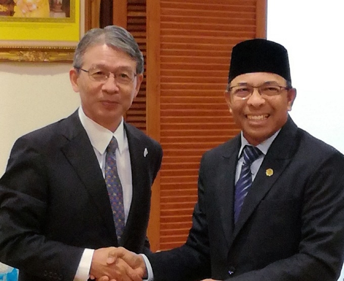 Ambasador Yamamoto's courtesy call to Dato Seri Setia Awang Haji ...